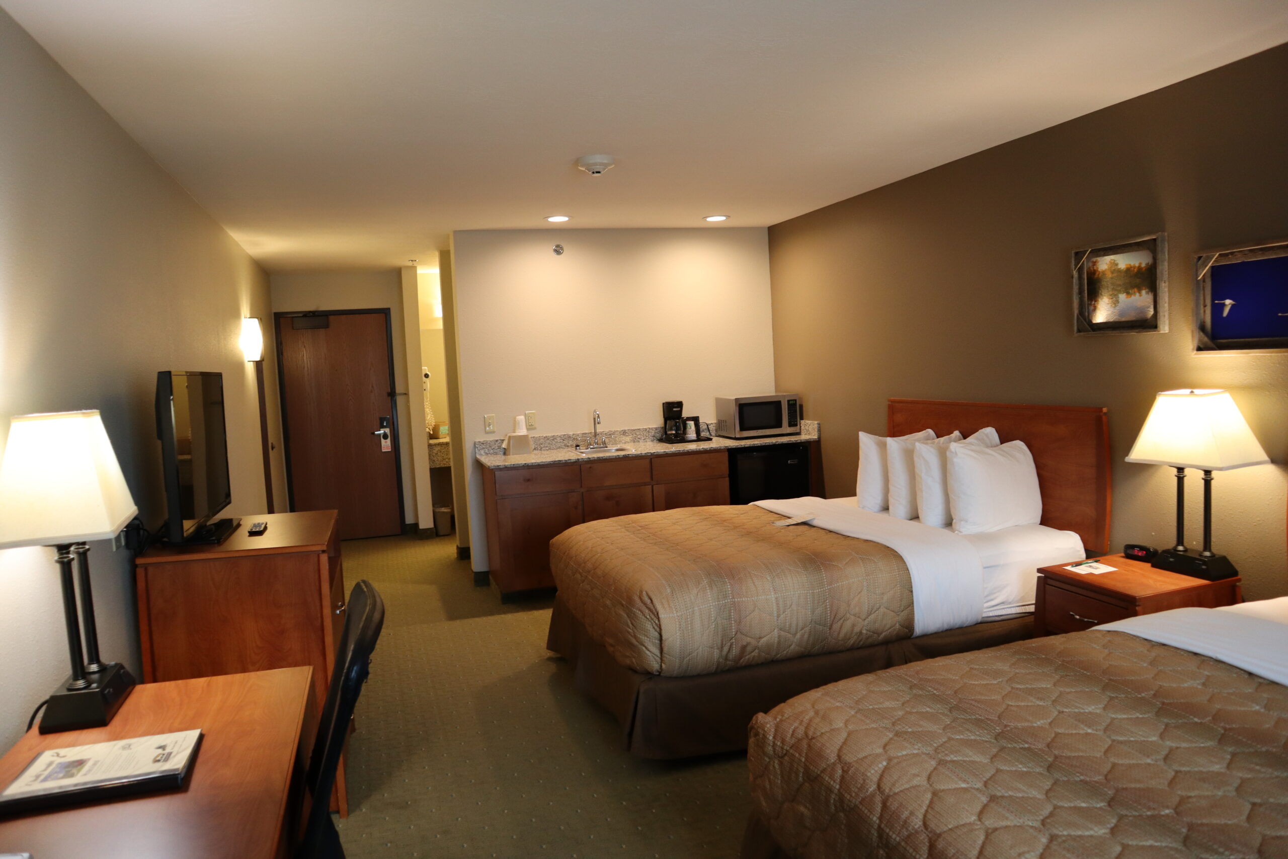 Rooms – Stage Stop Inn